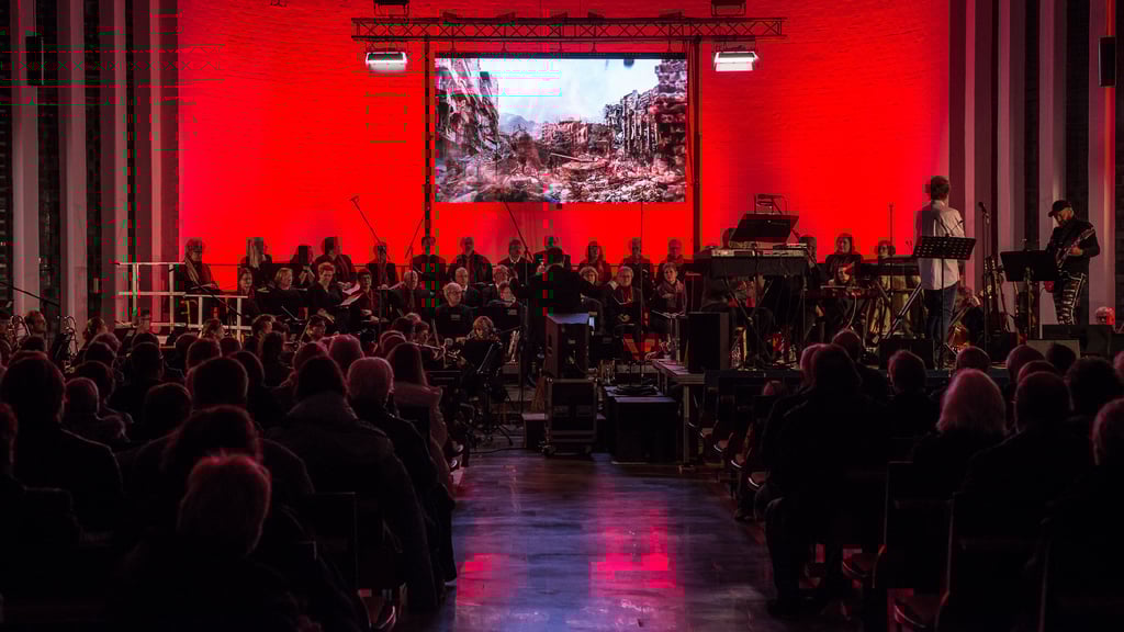 Cosmogenia - monumentaler Lobgesang und Warnung