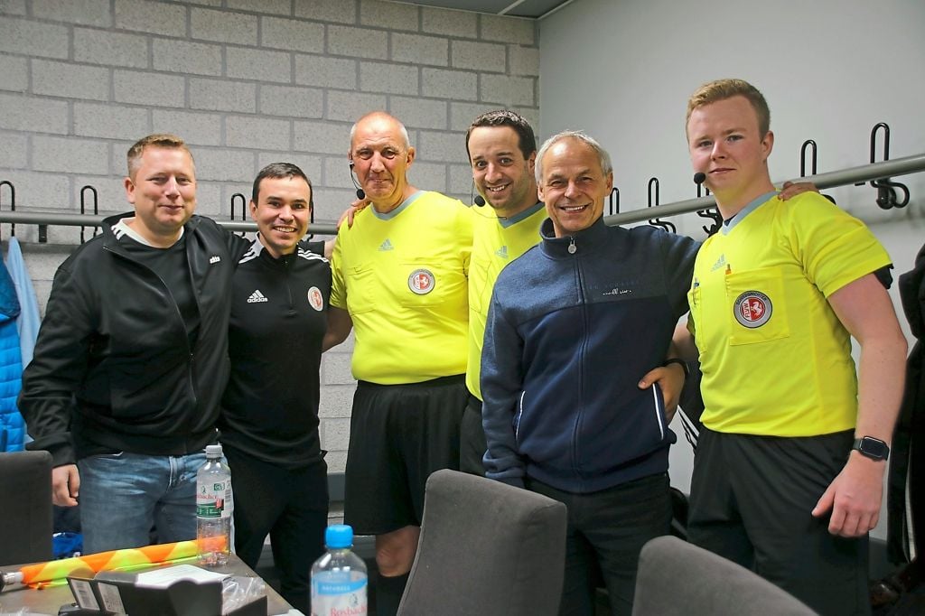 Kein Bier für BVB-Fan Arends in der „Veltins-Arena“