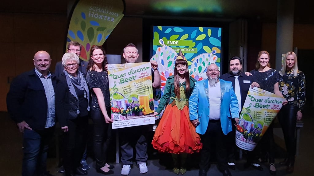 Schlosstheater Fürstenberg ist wieder da: Revue zur Landesgartenschau 2023