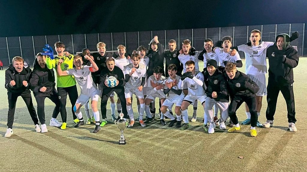 Paderborner Kreispokal: Delbrücker SC schnappt sich drei Titel