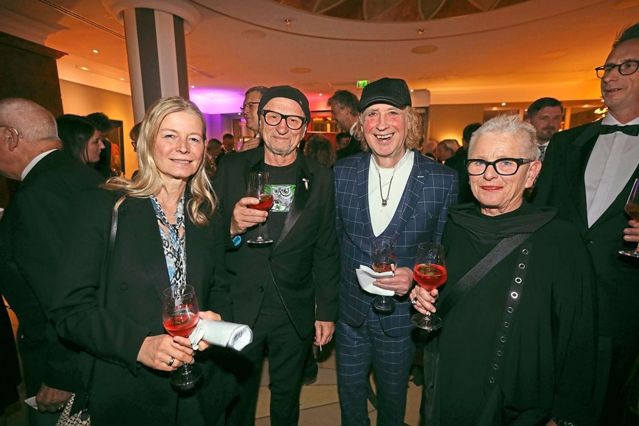Silberne Kiepe für Dr. Anke Meizies und Prof. Dr. Martin Winter.