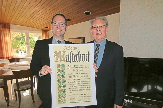 Holz ist seine Leidenschaft