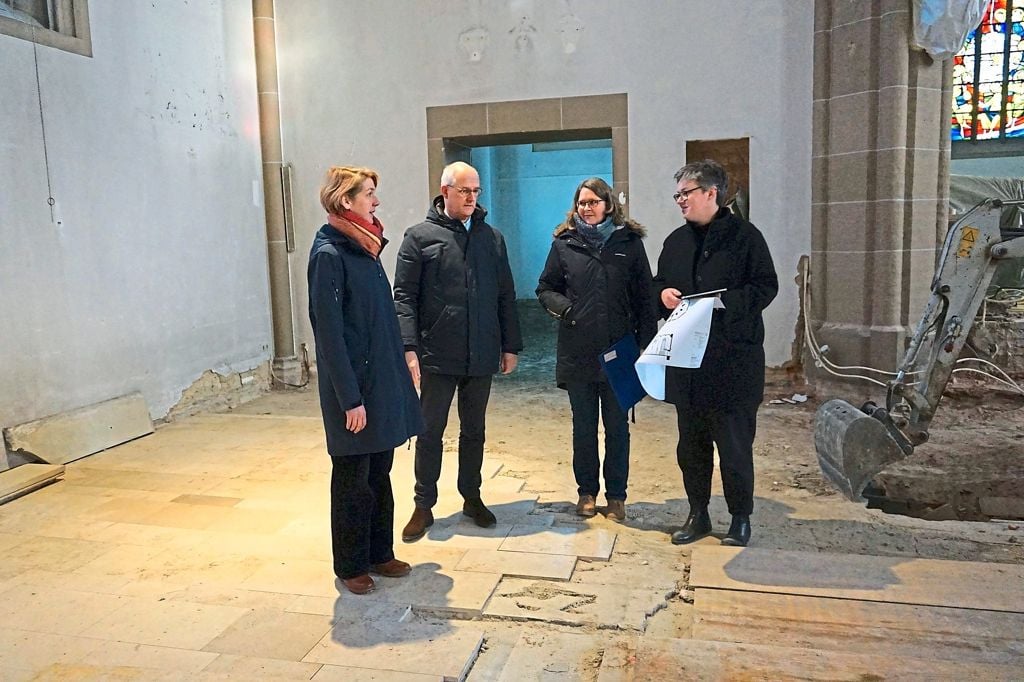 Archäologen dokumentieren Wandel - historische Funde im Boden