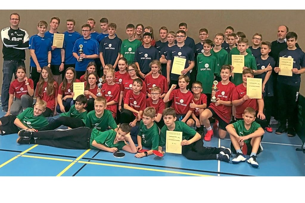 Tischtennis-Schulkreismeisterschaften: Hüffertgymnasium Warburg gewinnt ...