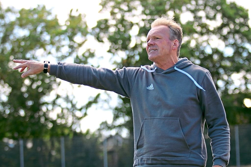 Der Reiz ist dann doch zu groß für Trainer Frank Busch