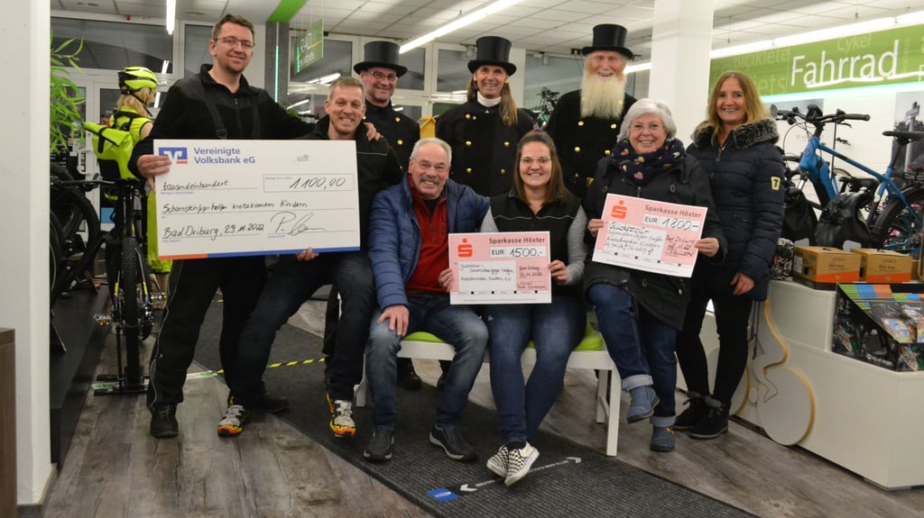 Bad Driburger spenden 4400 Euro an Schornsteinfeger-Verein