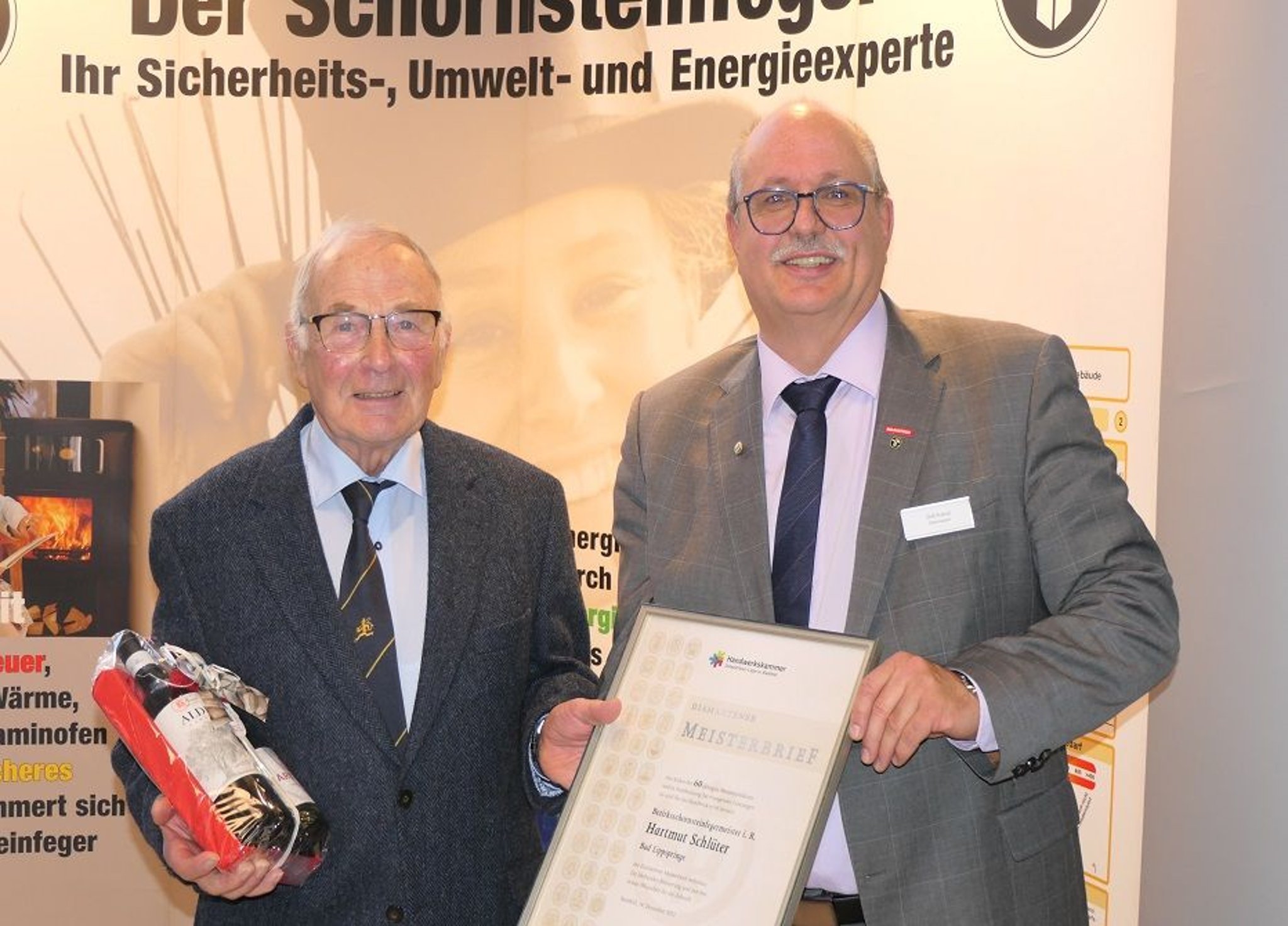 Hartmut Schlüter aus Bad Lippspringe erhält Diamantenen Meisterbrief ...