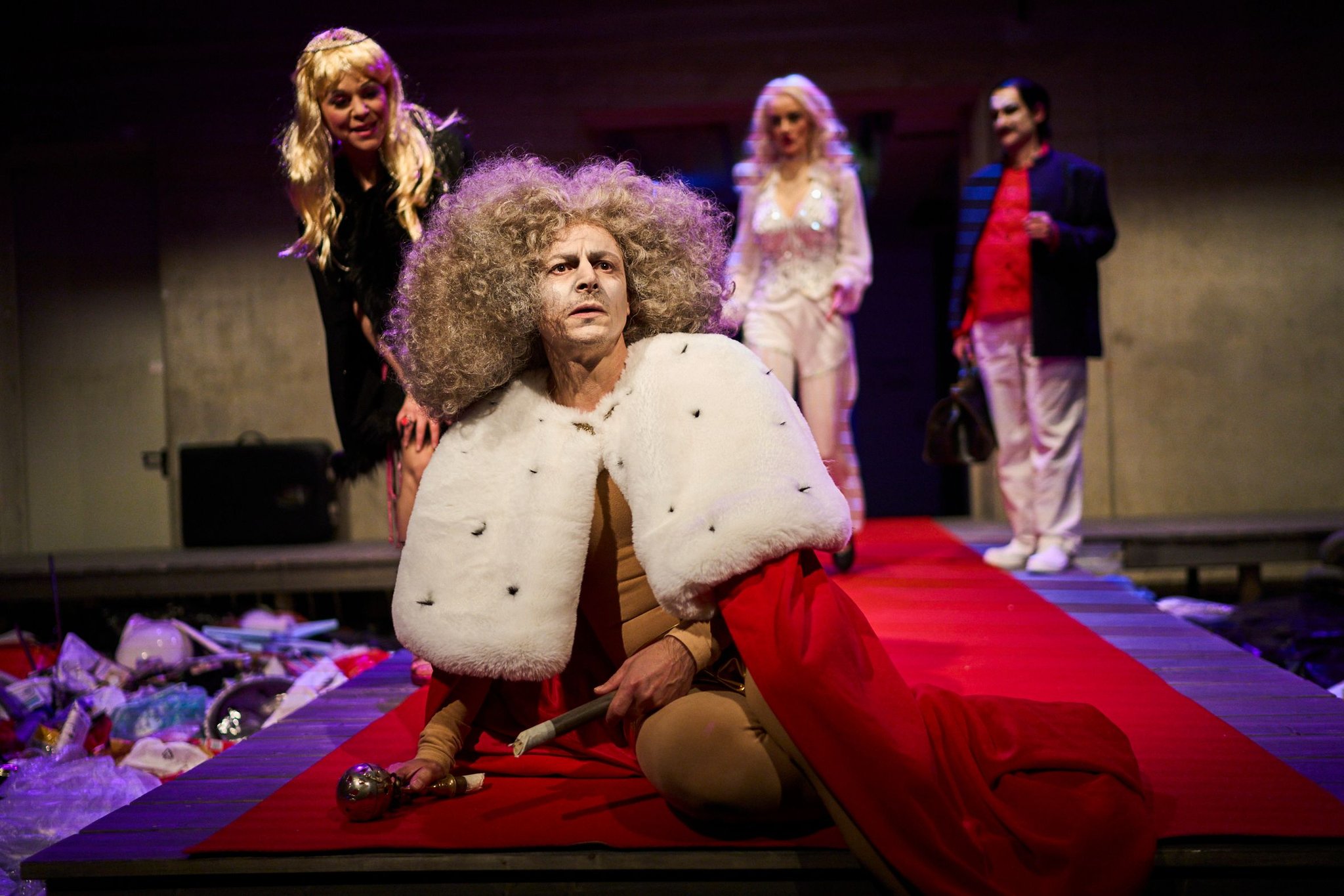 Neues Stück im Paderborner Theater zeigt den Verfall eines Despoten