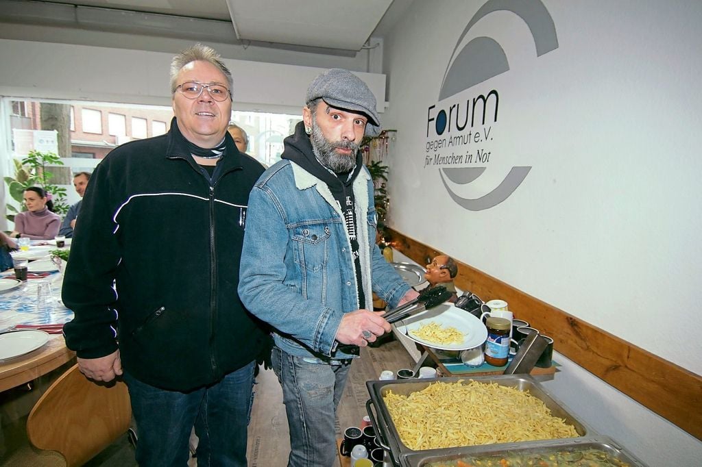 Dimi lädt zum Neujahrsessen im Forum gegen Armut ein