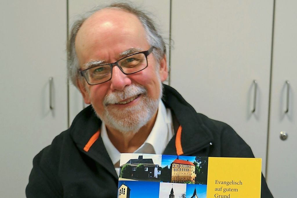 Hans-Jürgen Witt präsentiert Buch über evangelische Kirchengemeinde