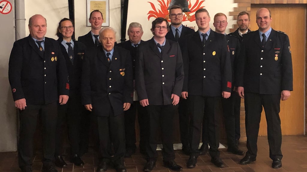 Borgentreich: Feuerwehr Bühne wird 100 Jahre alt