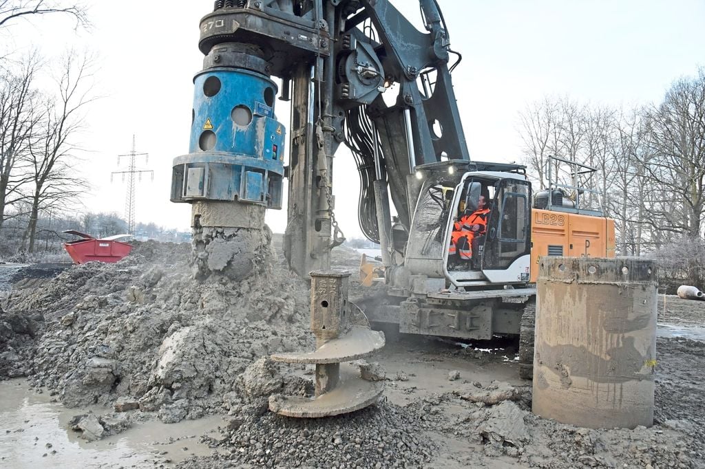 Bohrplattform in der Werseaue