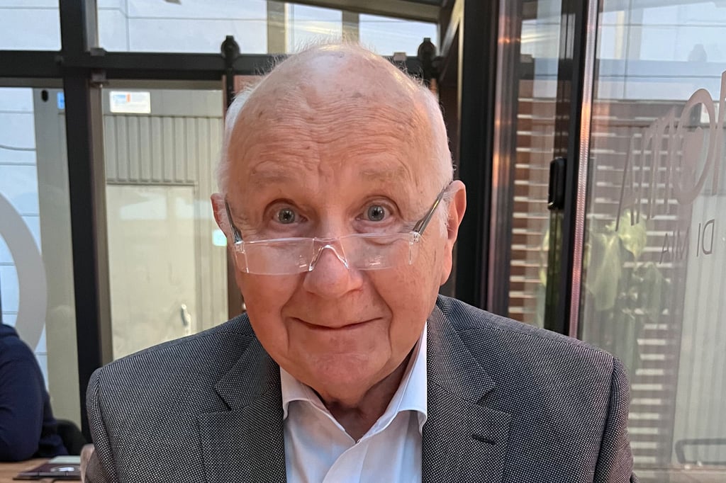 FDP Paderborn ehrt Günter Lobin zum 80. Geburtstag