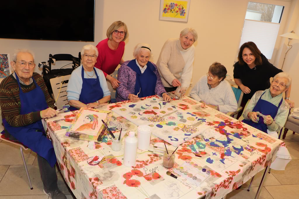 „Lebenskünstler“ zeigen ihre Bilder