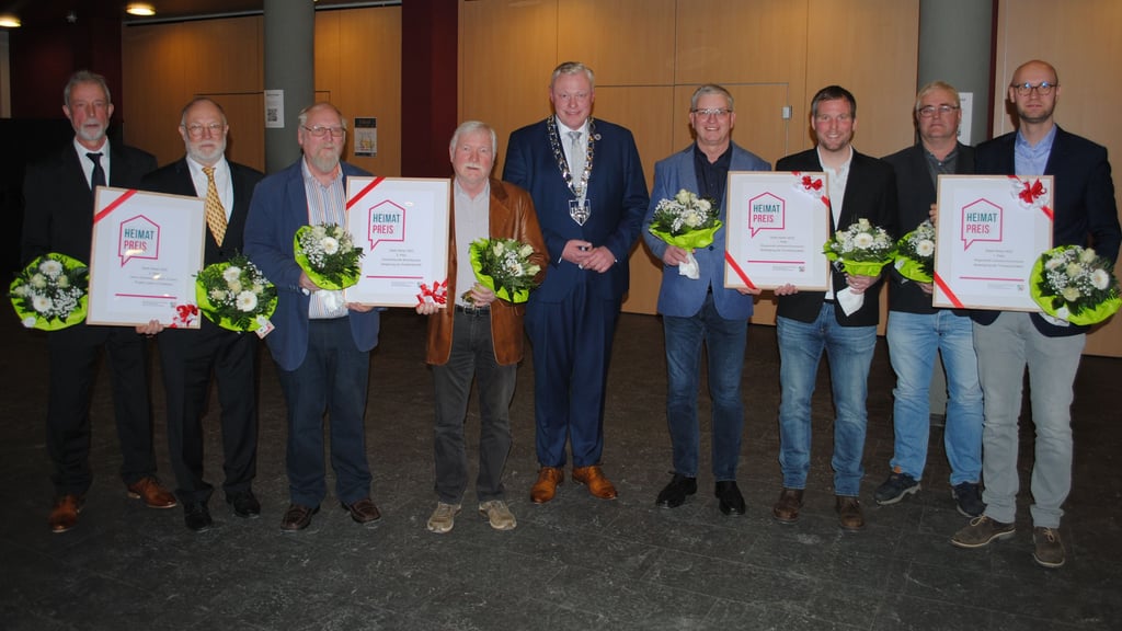 Heimatpreis Höxter geht an Tornado-Helfer in Lütmarsen und Ovenhausen