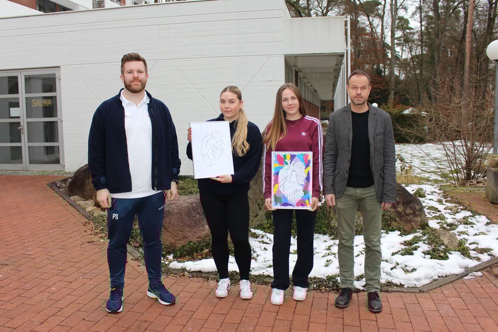 Oberstufe der Gesamtschule Bad Lippspringe stellt 22 Bilder aus
