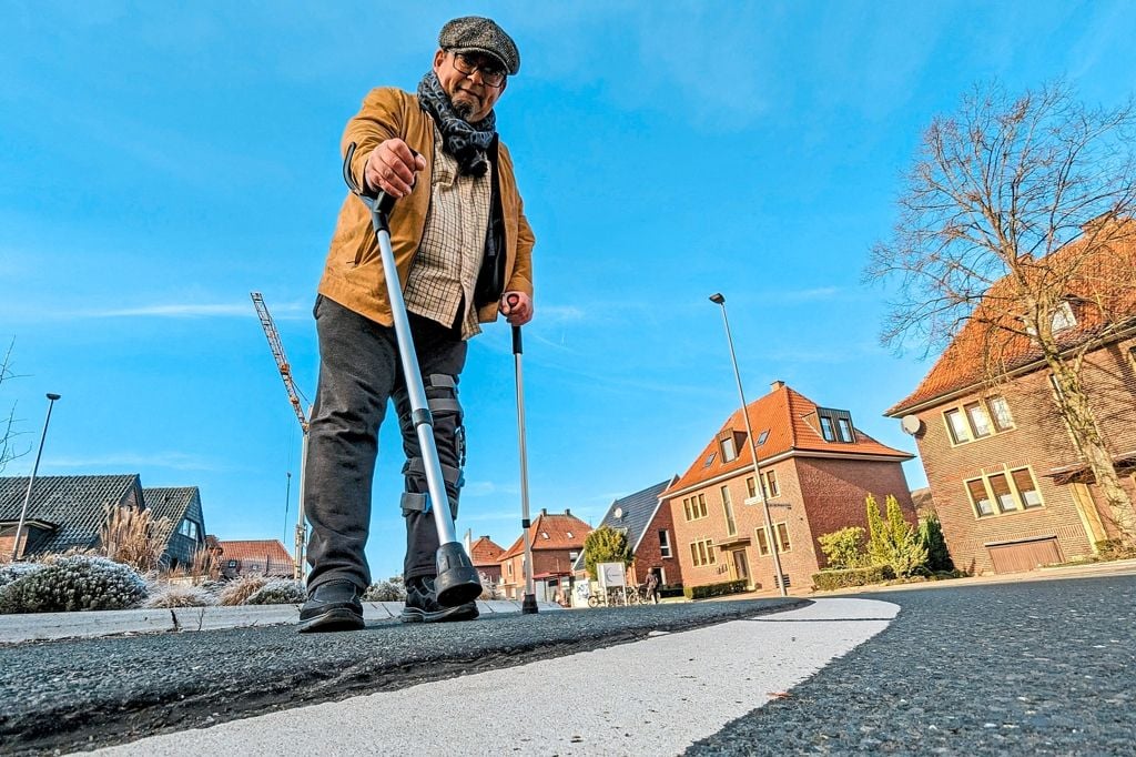Stolperfalle im Kreisverkehr soll farbige Markierung bekommen