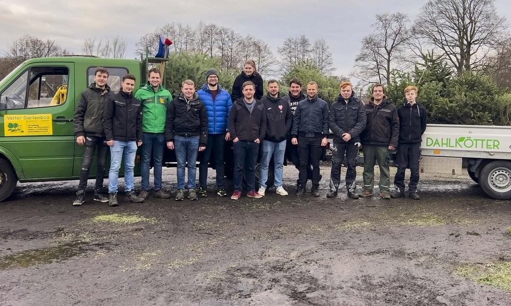 Junge Union Verl sammelt 5500 Euro bei Baum-Aktion