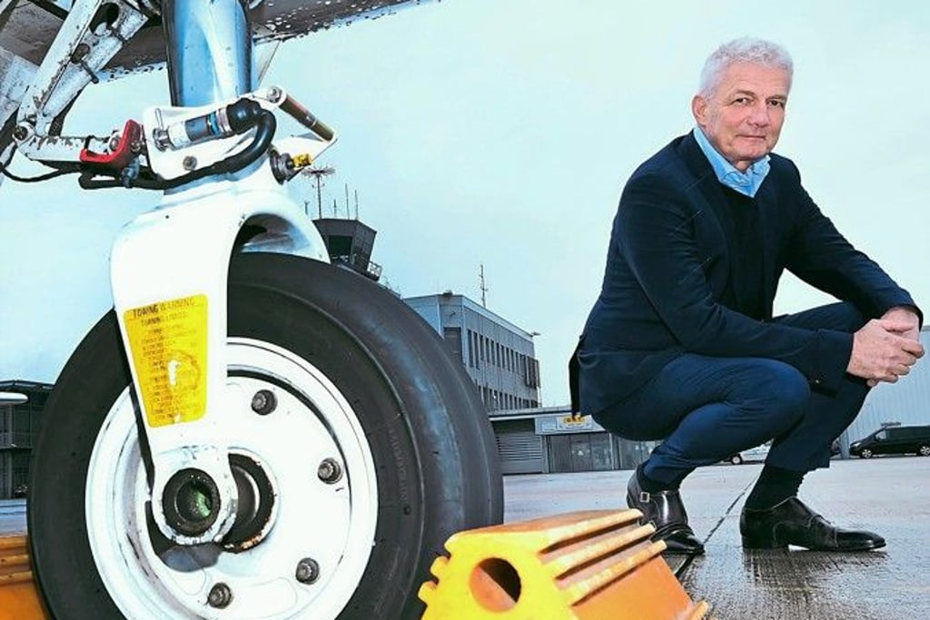 Flughafen Paderborn/Lippstadt setzt auf Schlepp-Roboter