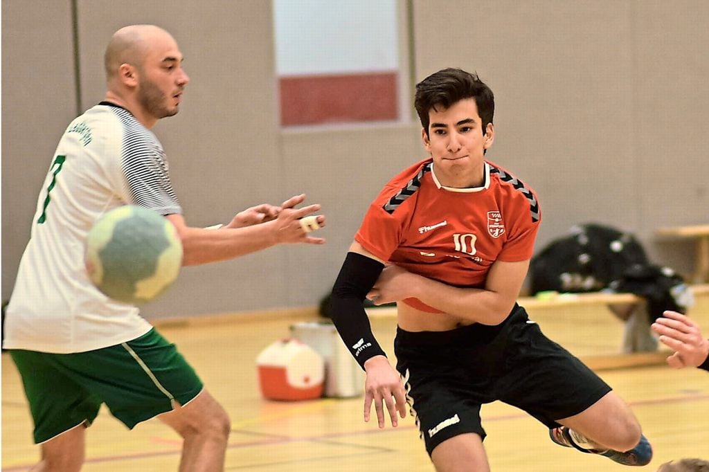 30:21: SGH weiterhin ungeschlagen