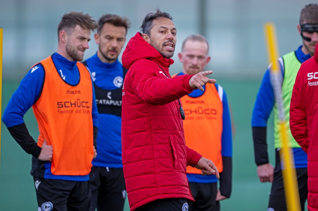 Arminias Co-Trainer de Souza plötzlich im Fokus