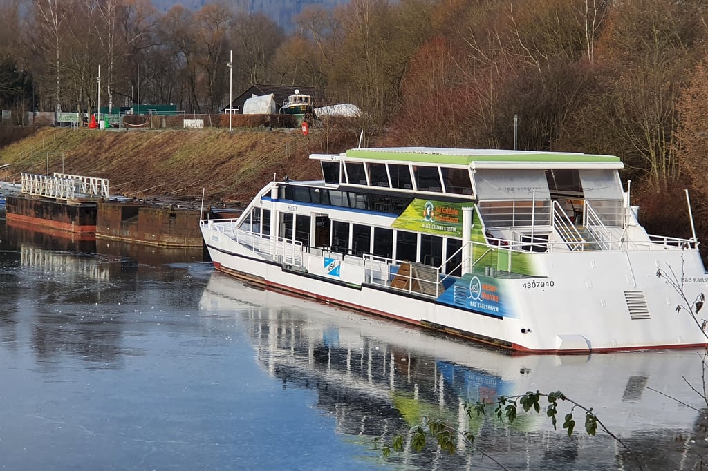 Fahrgastschiff Hessen übernimmt Fahrten zwischen Beverungen und Bad ...