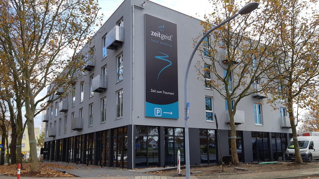 Online-Bewertungen: Hotel „Zeitgeist“ in Warburg und „Deele“ in Germete ...