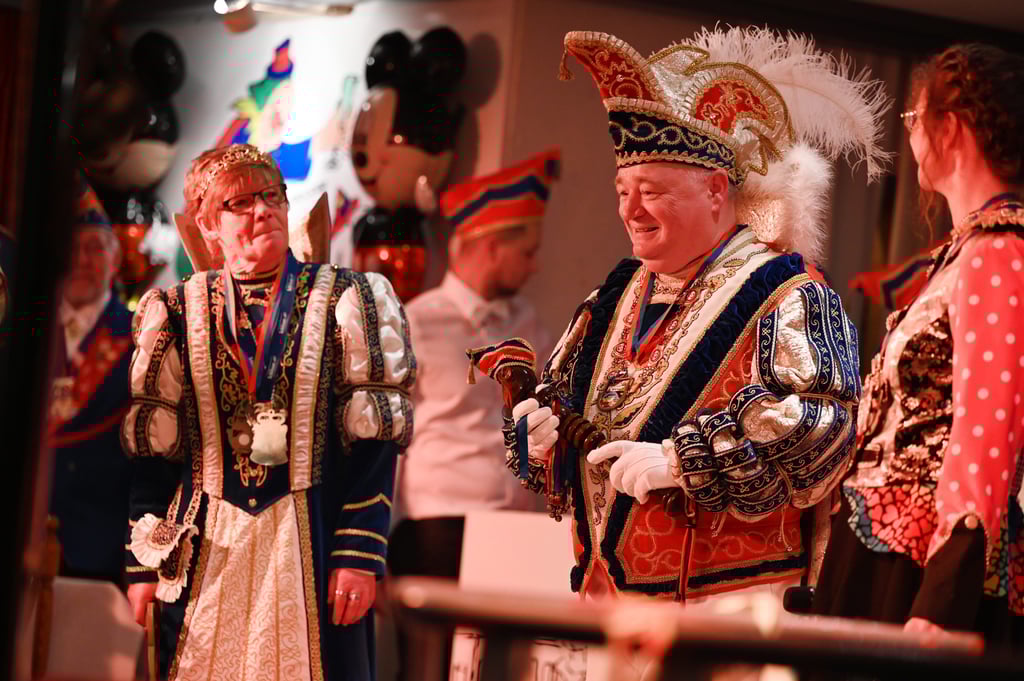 Party-Profis mit Solidarität