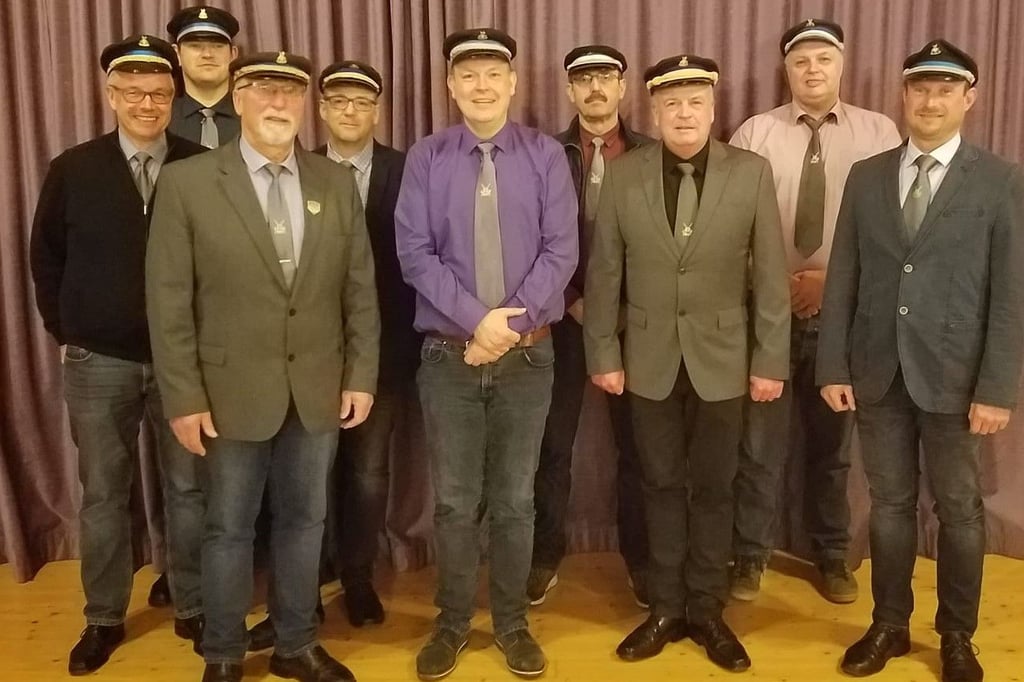 Warburg: Schützenverein Bonenburg - Stephen Wiener ist jetzt Unteroffizier