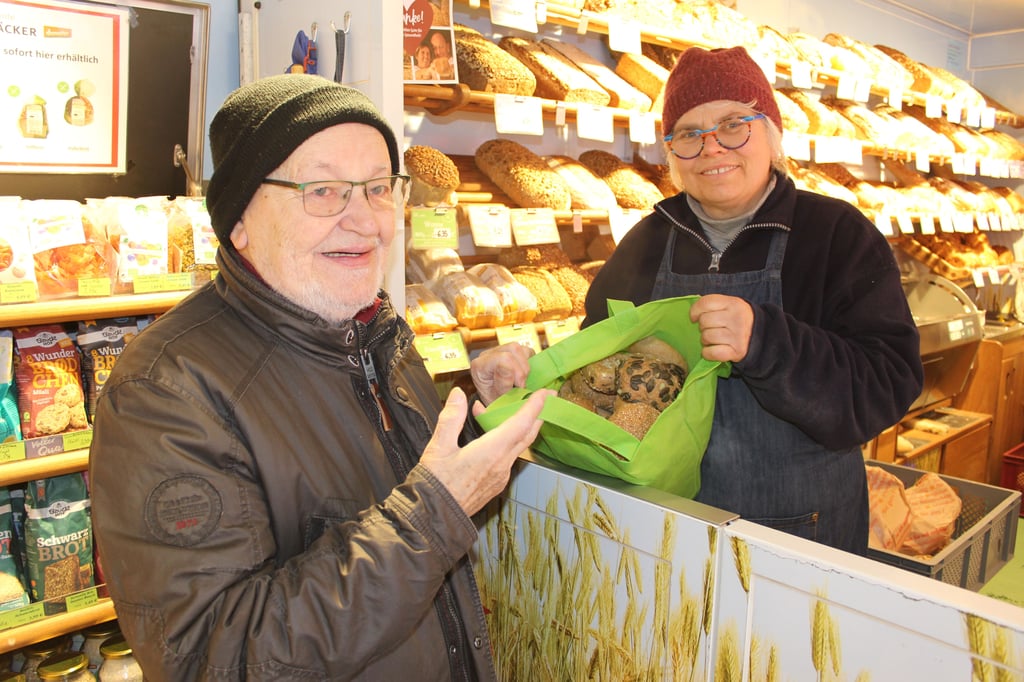 Besonderer Stammkunde auf dem Markt