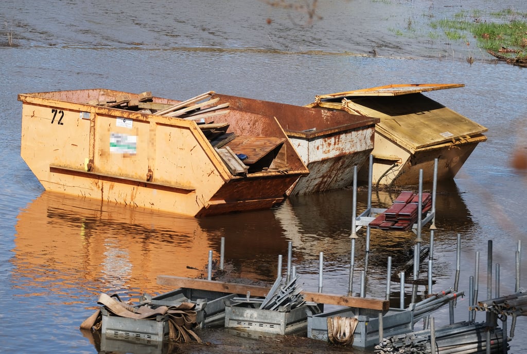 Hochwasser: Weser in Höxter erreicht Rekordmarke im neuen Jahr Hochwasser: Weser in Höxter erreicht Rekordmarke im neuen Jahr