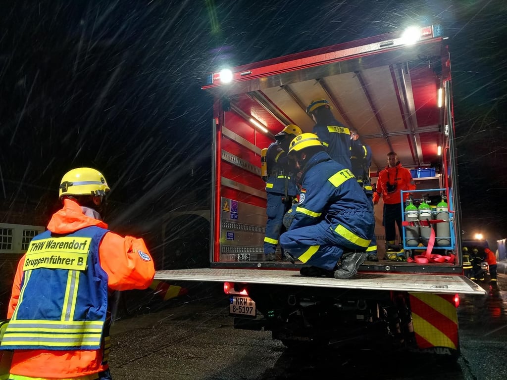 THW-Übung in Telgte mit Beteiligung von Feuerwehr und DRK