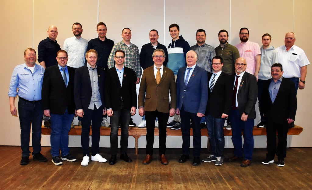 Michael Nolte führt als Oberst-Adjutant weiter die Bad Wünnenberger ...