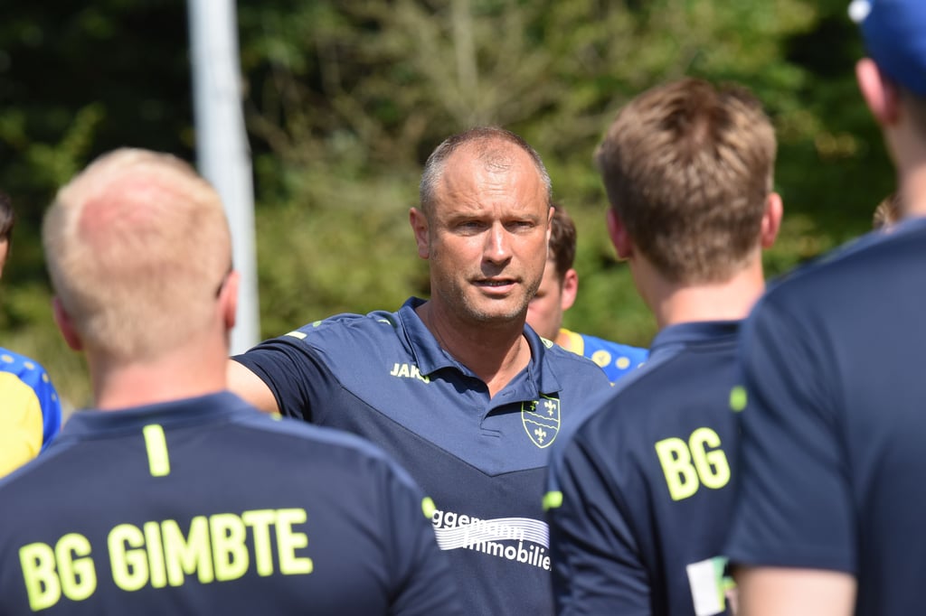 Trainer-Entlassungen - Ja oder Nein? "Der Profi-Fußball blendet"