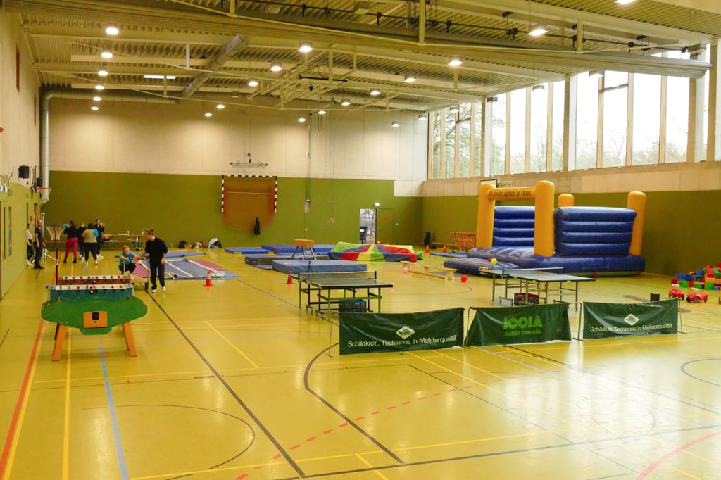 Osterferien-Angebot der Stadt Münster: Eine Turnhalle voller Spaß