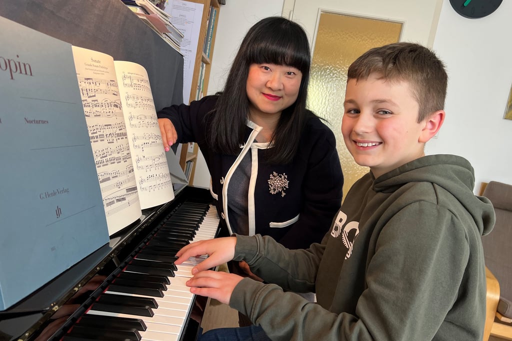 Warburg: Pianist Julius Kusche (10) gewinnt bei „Jugend musiziert“
