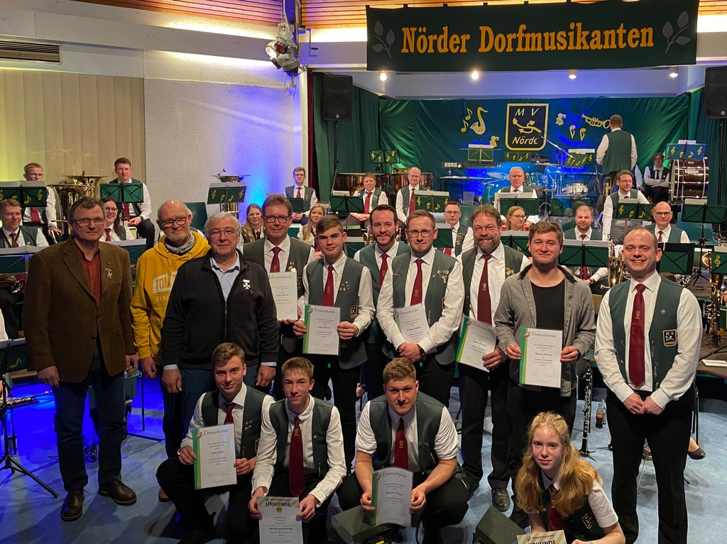 Osterkonzert vom Musikverein aus Warburg-Nörde begeistert Besucher