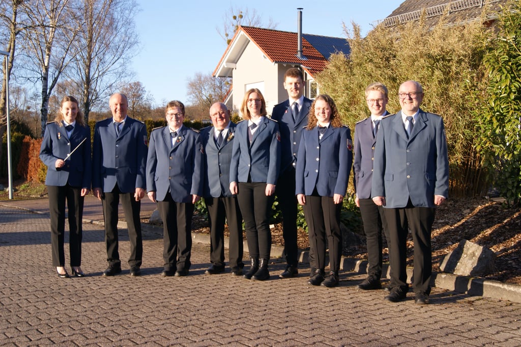 Matthias Rasche führt Blaskapelle Reelsen