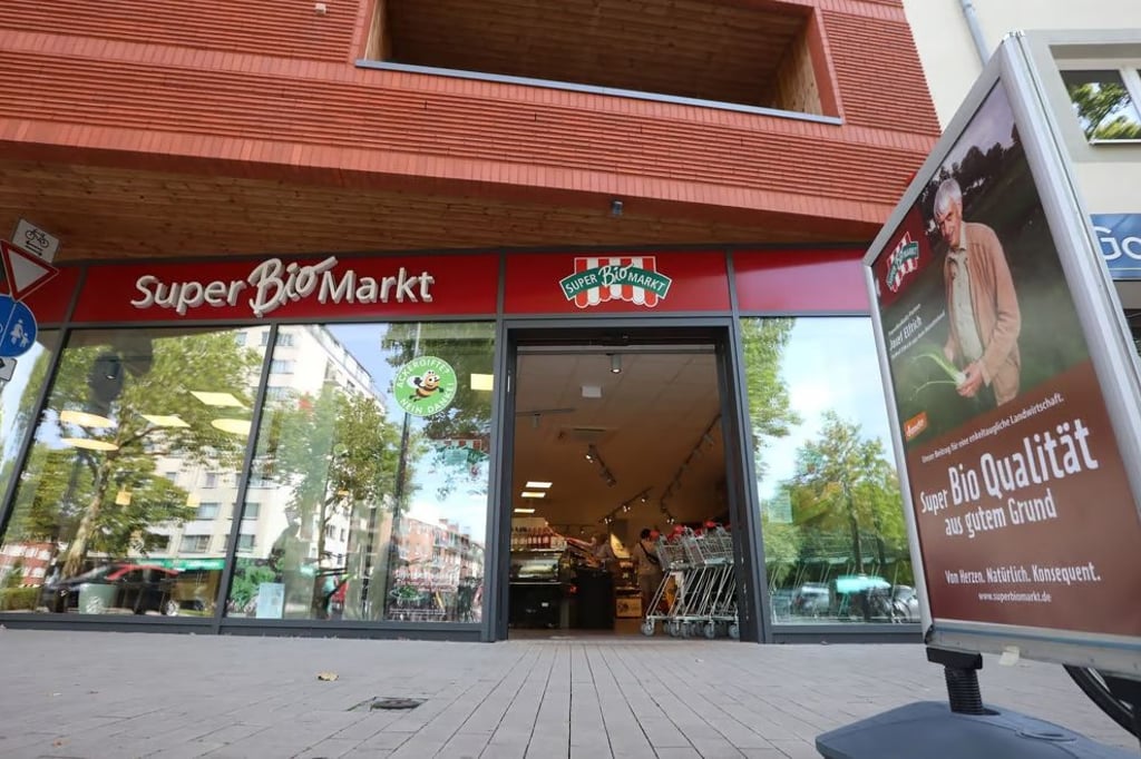 Nach finanziellen Schwierigkeiten: Super-Bio-Markt in Münster vor der ...