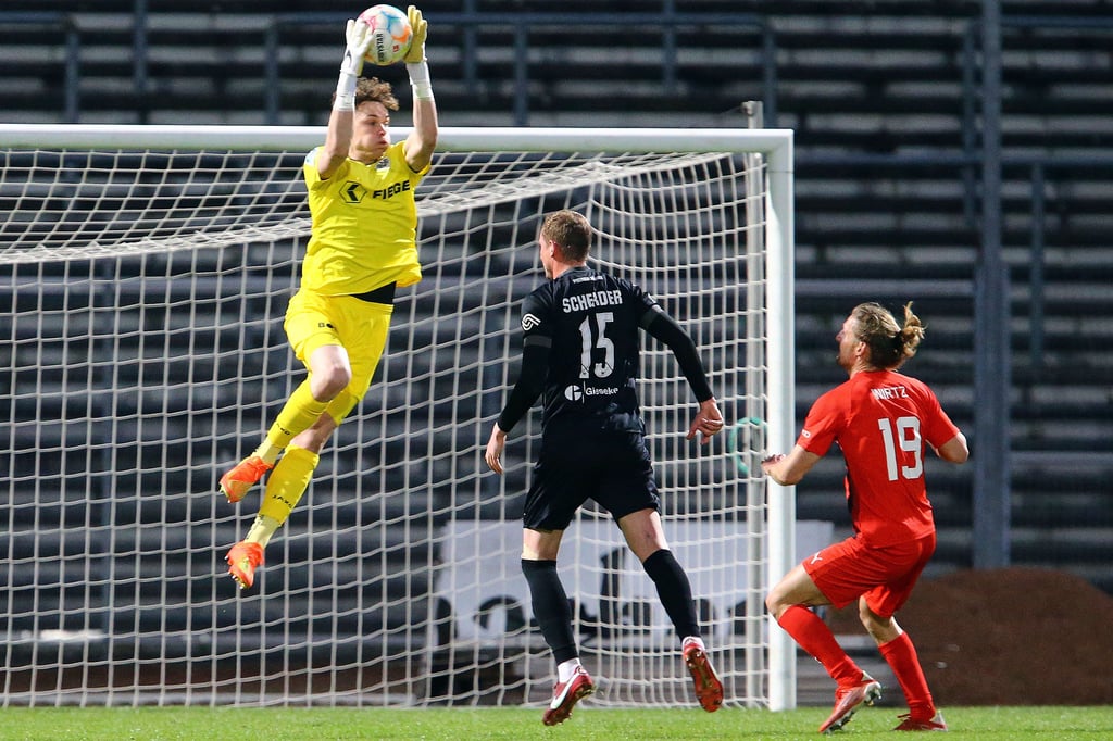 Preußen sind immer noch berauscht – und wechseln gegen Köln nur einmal