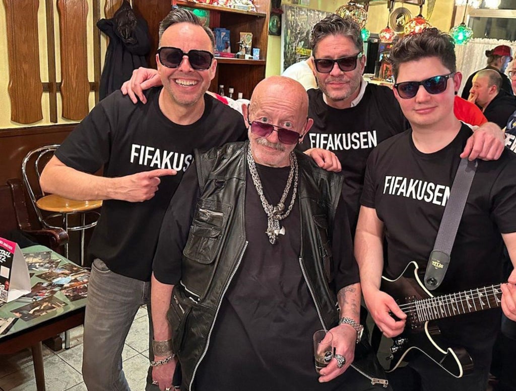 Kölner Moderator sorgt mit «Fifakusen»-Lied für Aufsehen