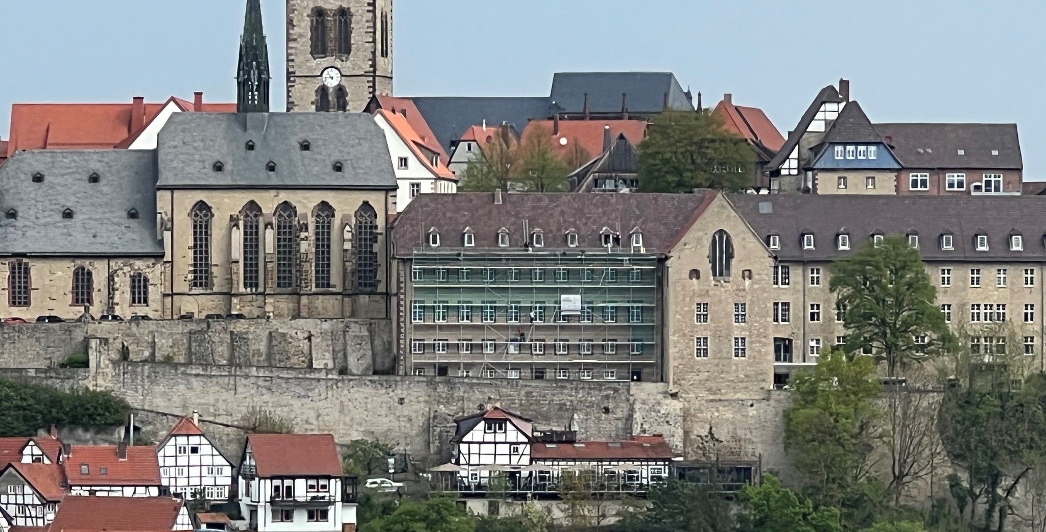 Warburg: Gymnasium Marianum bekommt neue Dachgauben