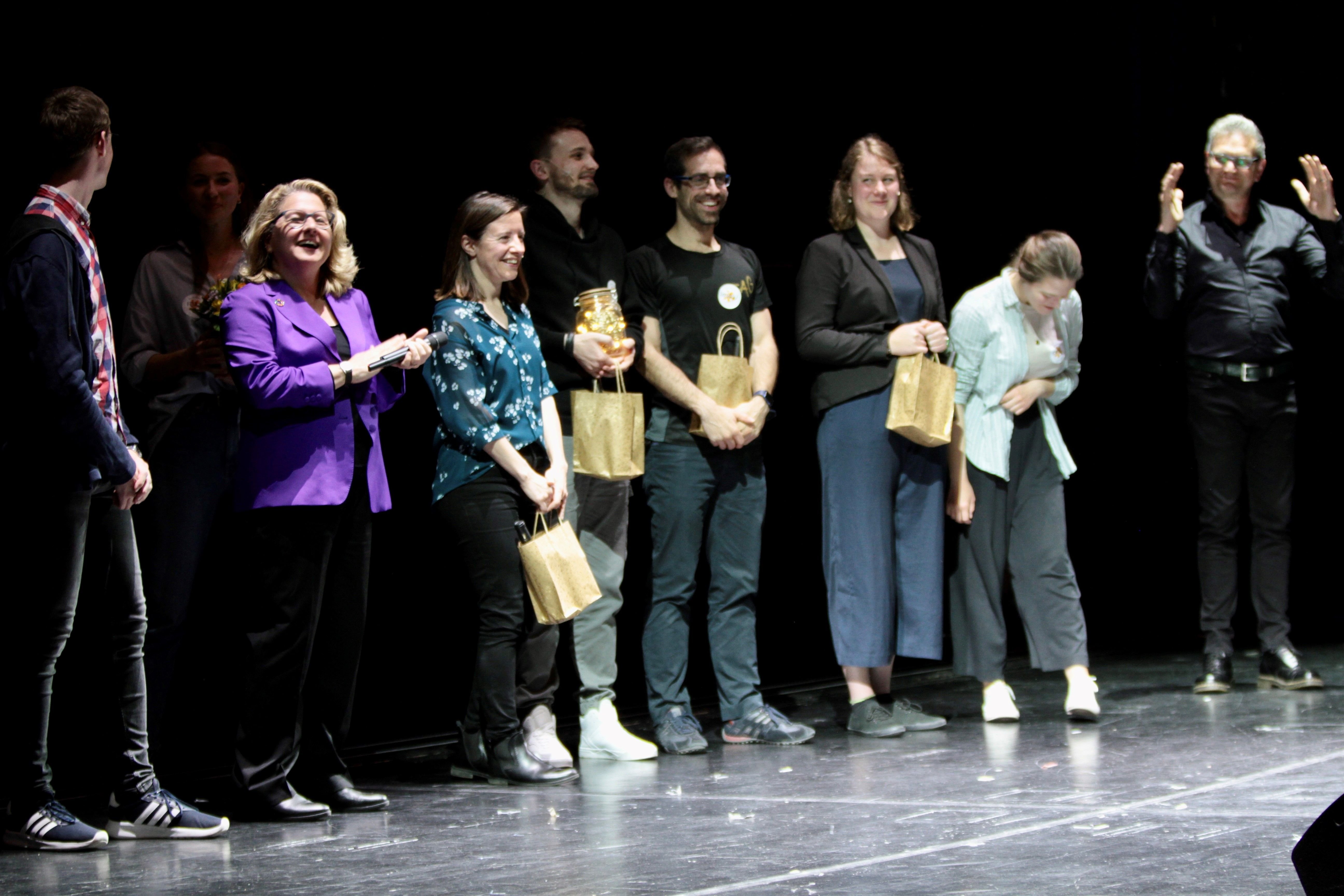 Science Slam zum Auftakt des „Neue Wände“-Festivals