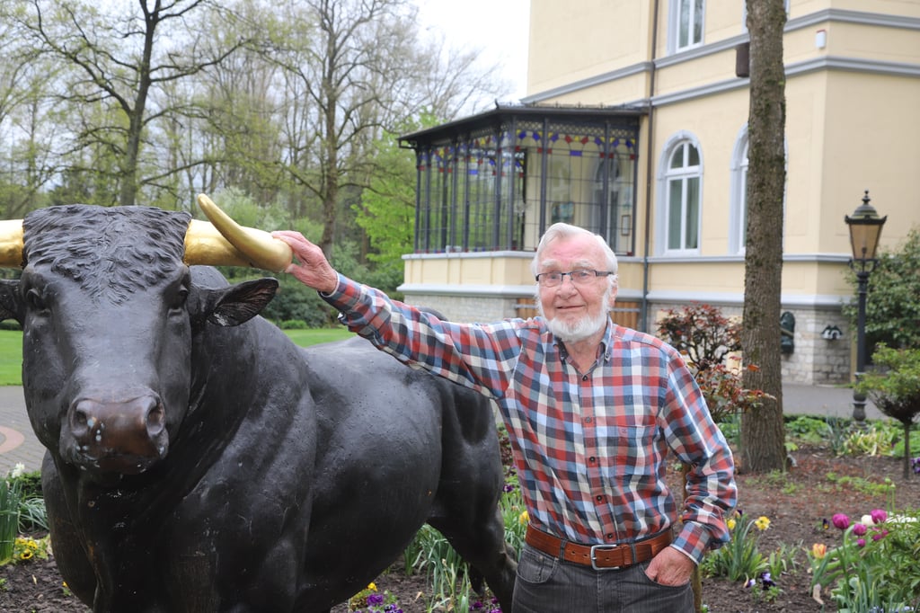 Schloß Holte-Stukenbrock: Unternehmer Gregor Pollmeier wird 85