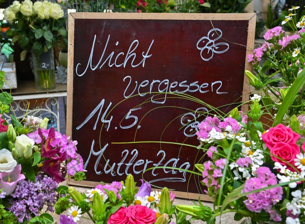 «Moralisch am Haken»: 100 Jahre Muttertag in Deutschland