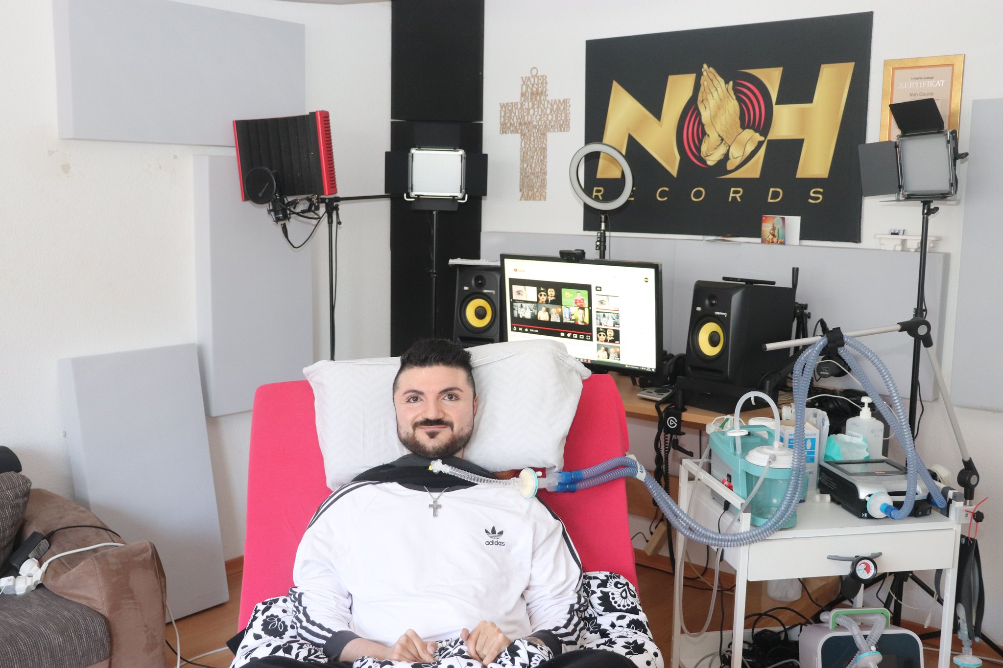 Musik gibt Paderborner Noh Gourie Künstler Kraft