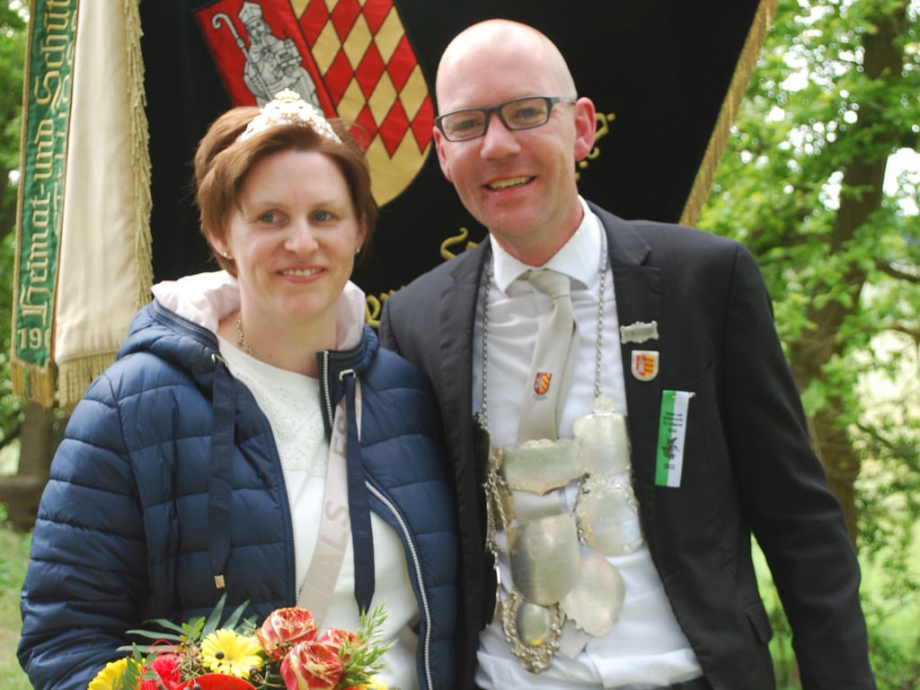 Heeker freuen sich über neuen König