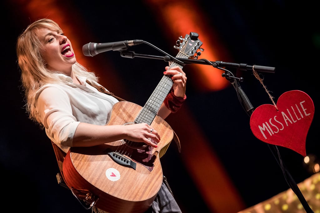 Flippige Rebellin mit Krönchen