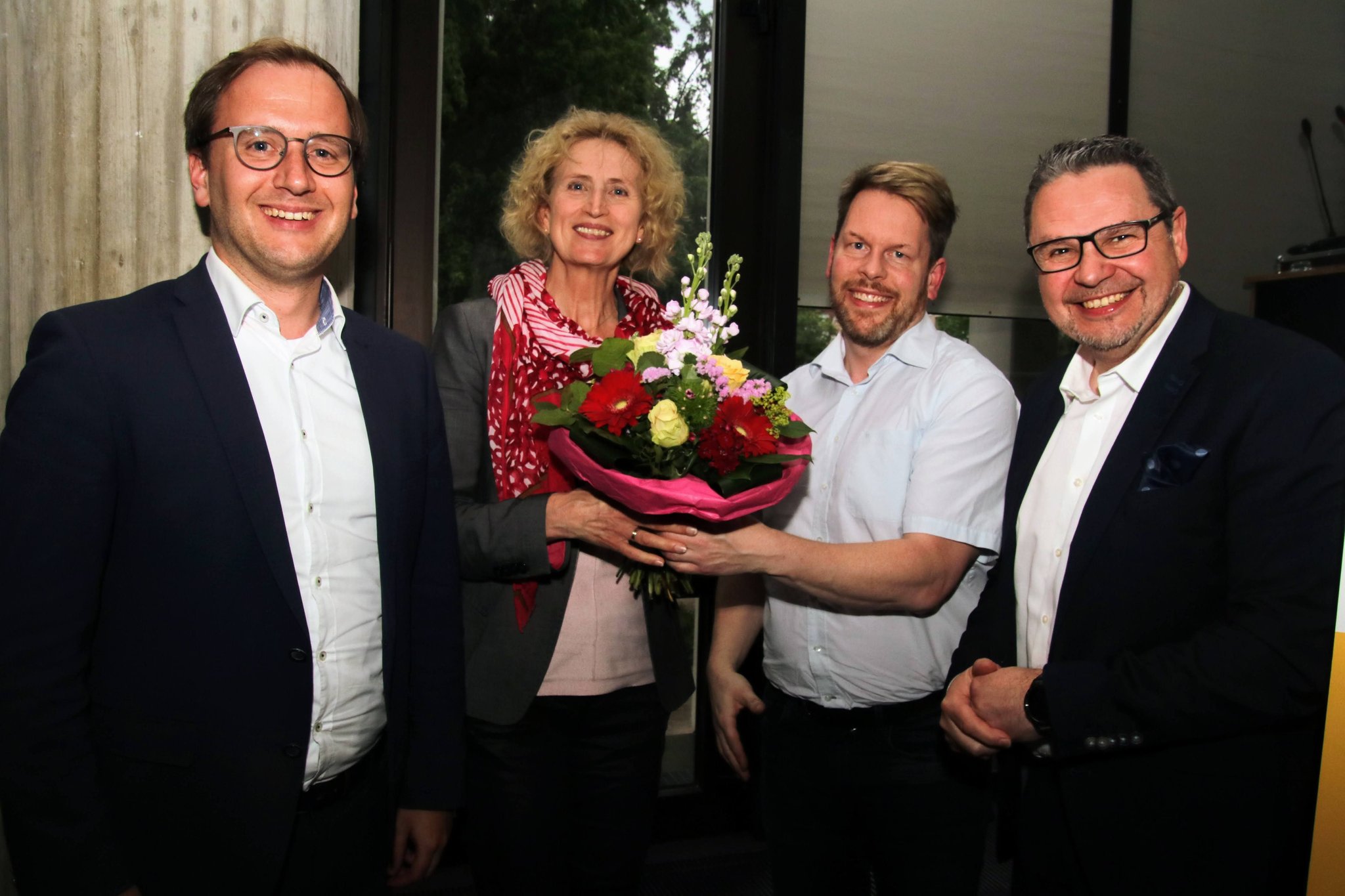 Blumen und beste Wünsche