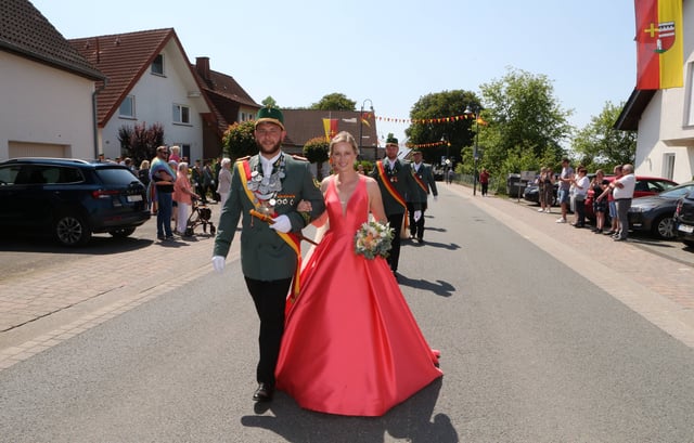 Regentschaft in Paderborn-Benhausen steht im Zeichen einer tollen ...